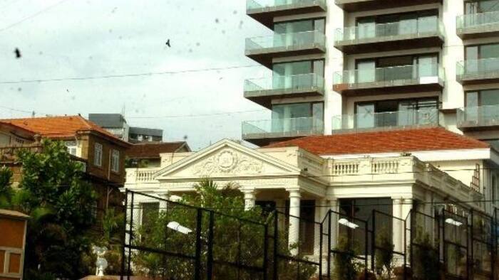 Mannat, Owned by Shah Rukh Khan