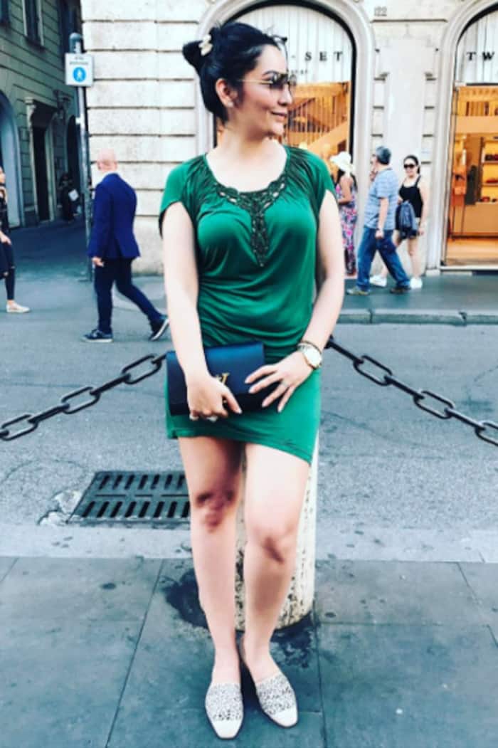 Manyata Dutt spills hotness during her summer vacation with family in ...