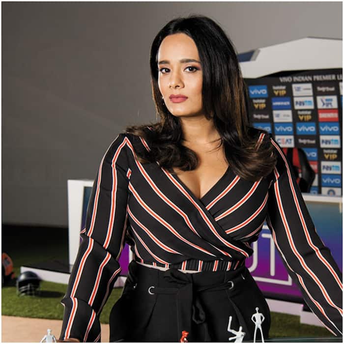 IPL 2022: Anchors Who Make Heads Turn | PHOTOS