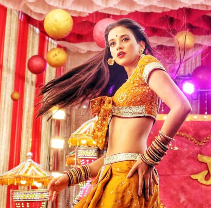 Chamcham Rani aka Shruti Sharma PHOTOS