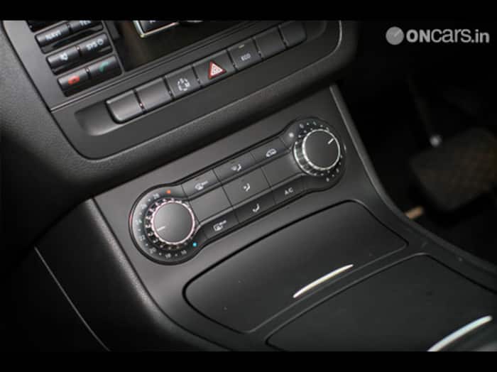 Mercedes-Benz B-Class 2012 B180 CDI Interior