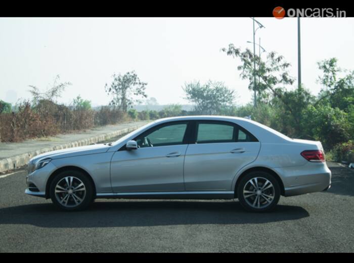 Mercedes Benz E Class 200 CGI Exterior