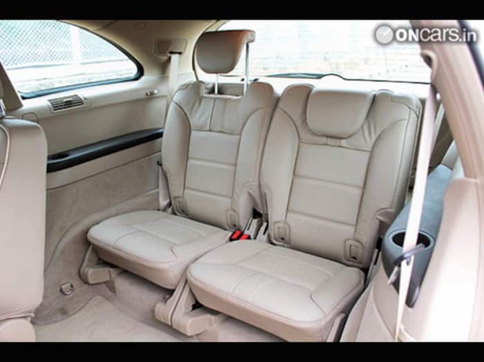 Mercedes Benz R350 Interior