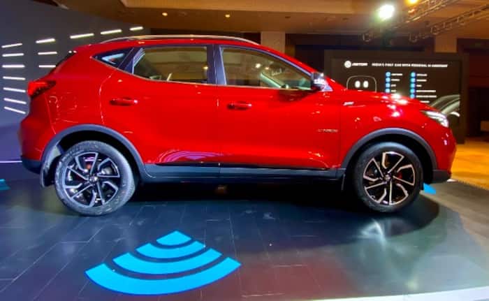 MG Astor: Panoramic sunroof