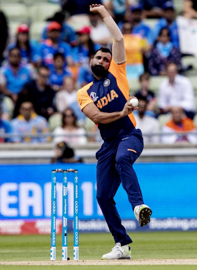 Mohammad Shami Swings
