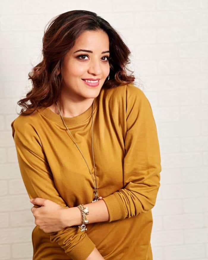 Monalisa is a True Hotness Bomb in Her Winter Dress - See Viral Pics