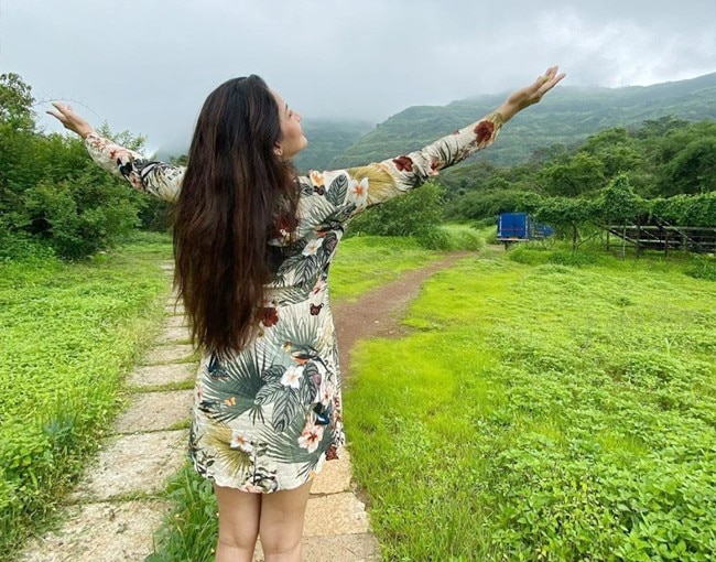 Monalisa flaunts her beautiful wardrobe on social media