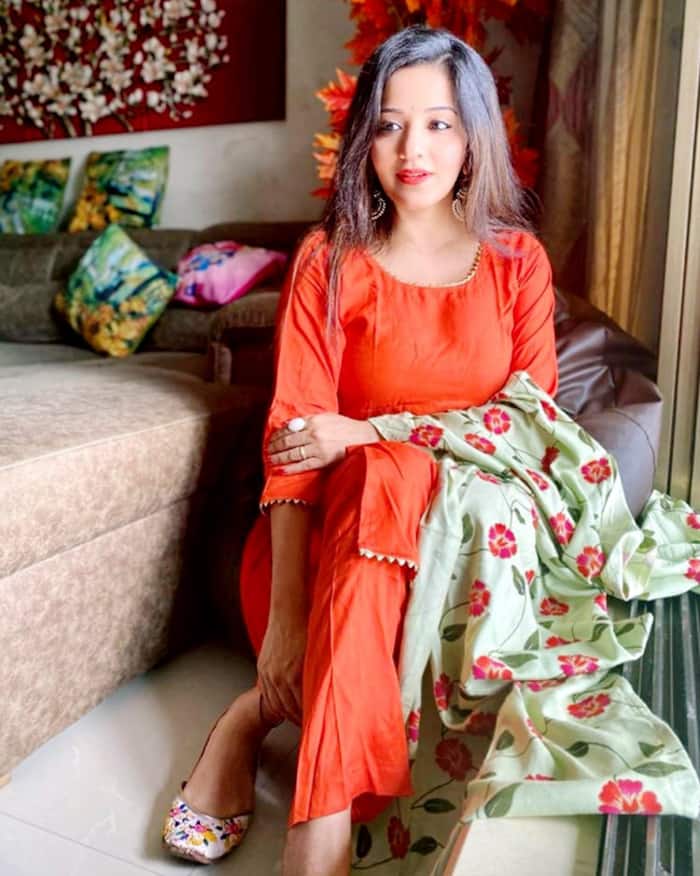 Monalisa looks pretty as she poses for the camera