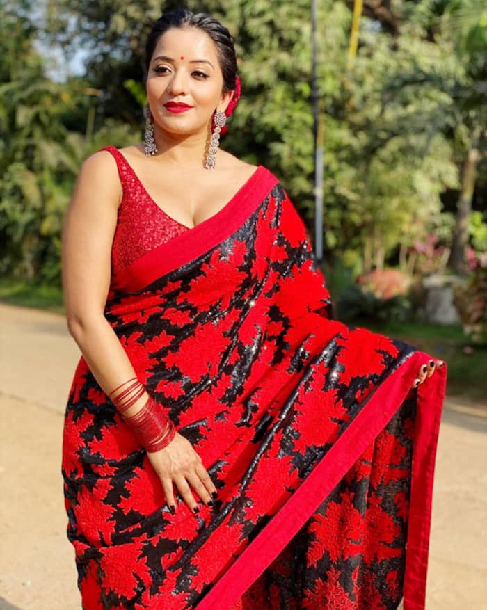 Monalisa Mesmerises Fans With Her Hot Looks in a Sexy SheerRed Saree as ...