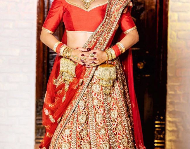 Monalisa’s Ravishing Look