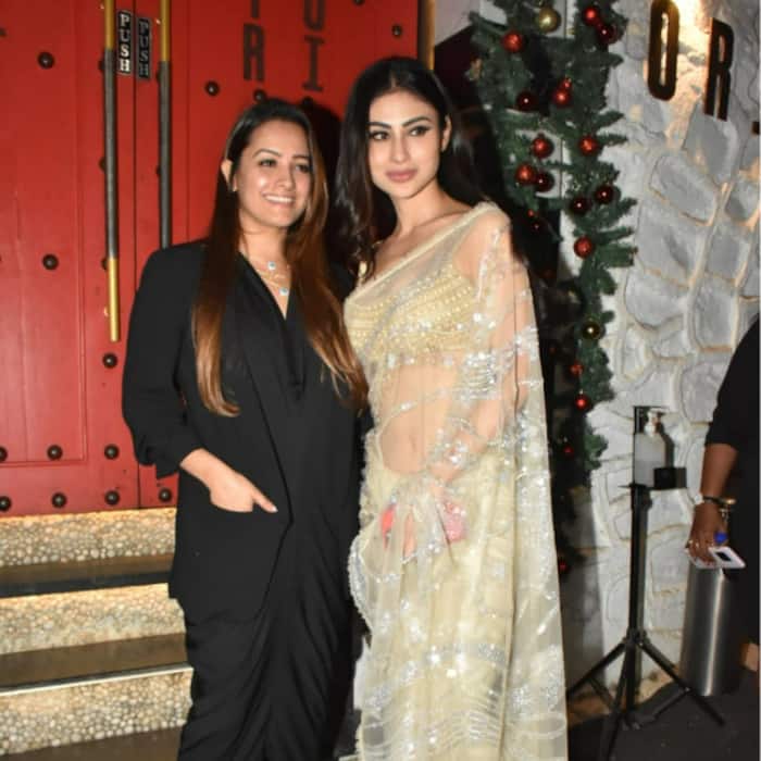 Mouni Roy Sparkles in Bold Sheer Golden Saree With Equally Hot Blouse ...