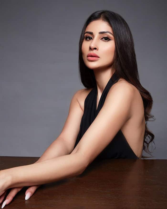 Mouni Roy Makes Heads Turn in Sexy Halter Neck Top And Trousers | PHOTOS