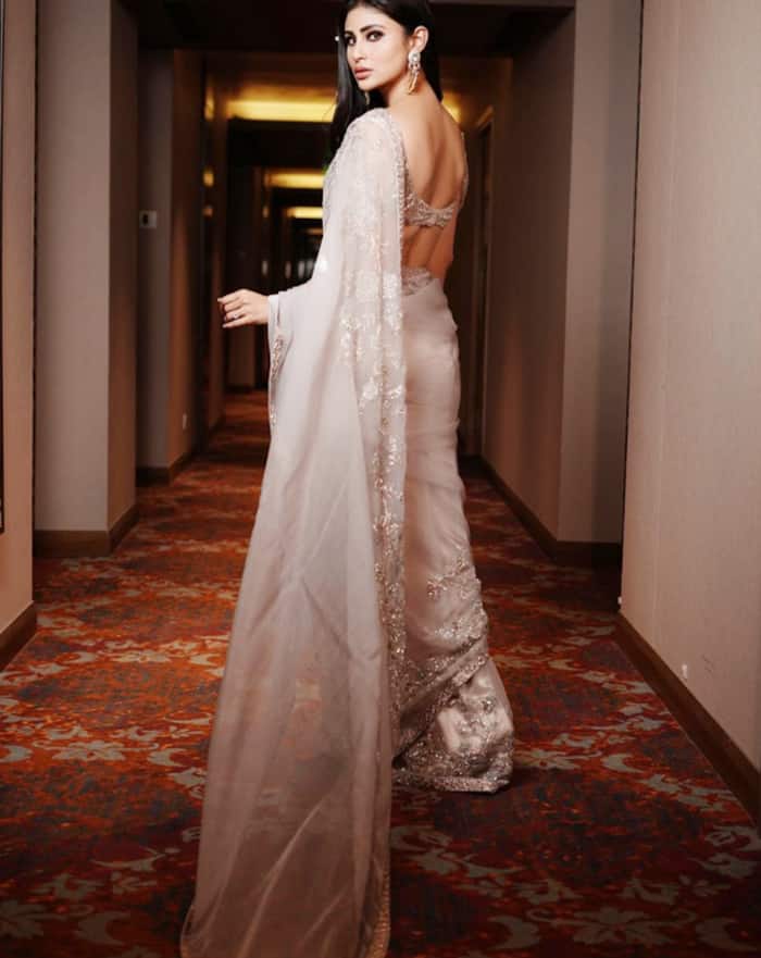 Mouni Roy's Sensuous Pics in Sexy Silver Sheer Saree Will Take Your ...