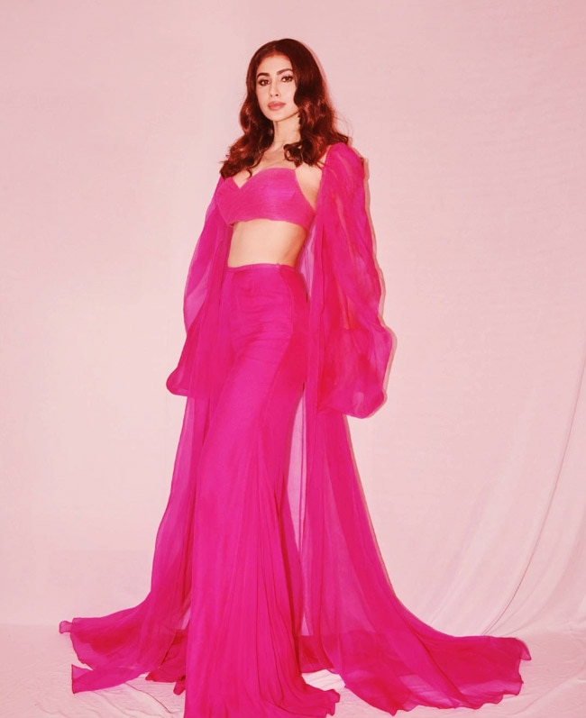 Pretty in pink! Mouni Roy looks bold