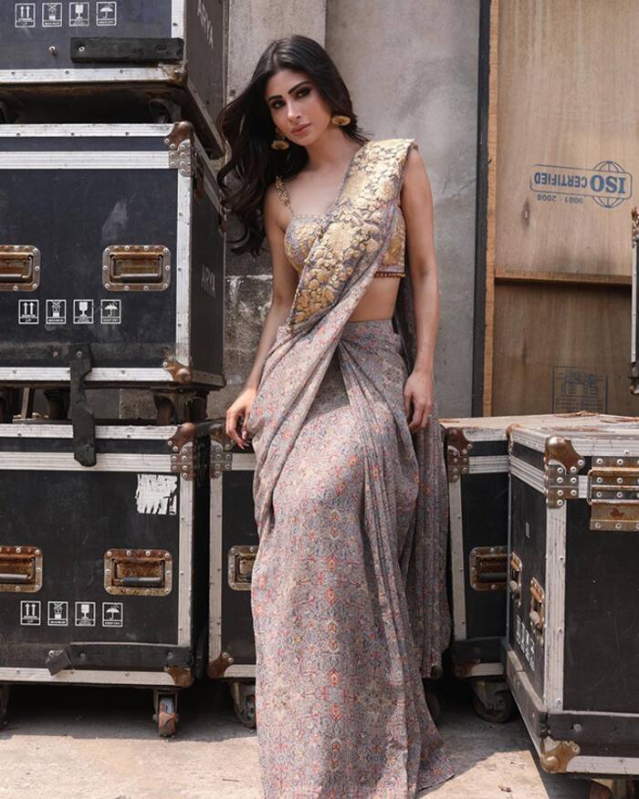Mouni Roy Is A Silk Dream In Her Printed Saree Worth Rs 35k In Sultry