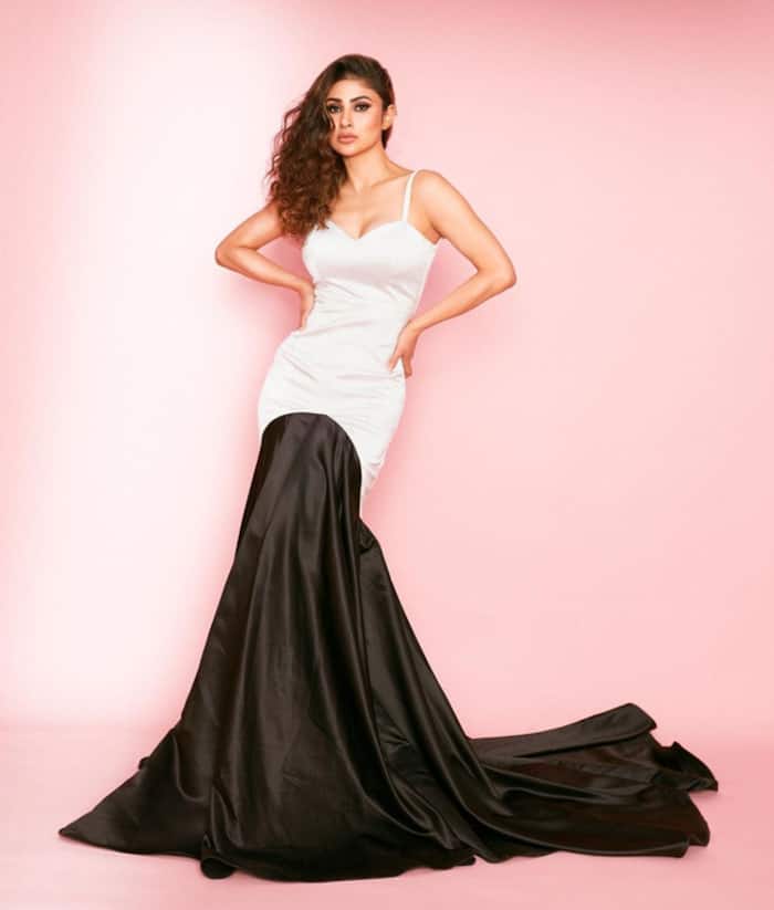 Mouni Roy Dazzles in Stunning Black And White Dress, Pics