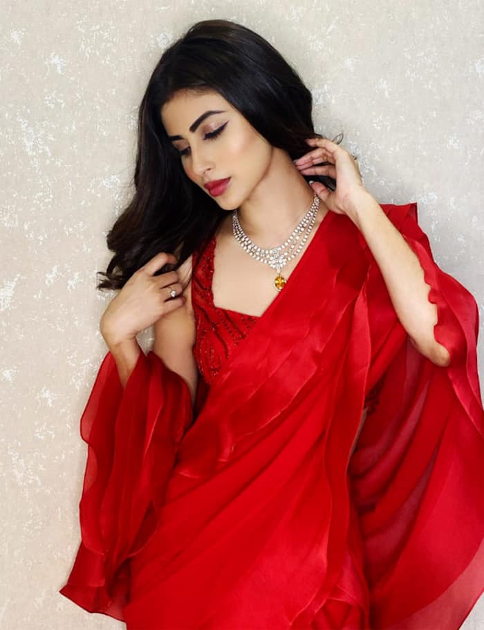 Mouni Roy Looks Resplendant in Her Red Ruffled Saree That Costs Rs ...