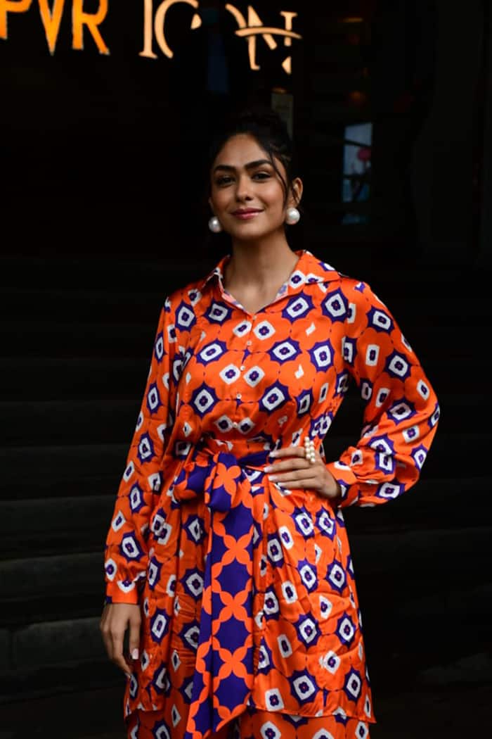 Mrunal Thakur Stuns in Dazzling Printed Orange Jumpsuit - See Viral Photos
