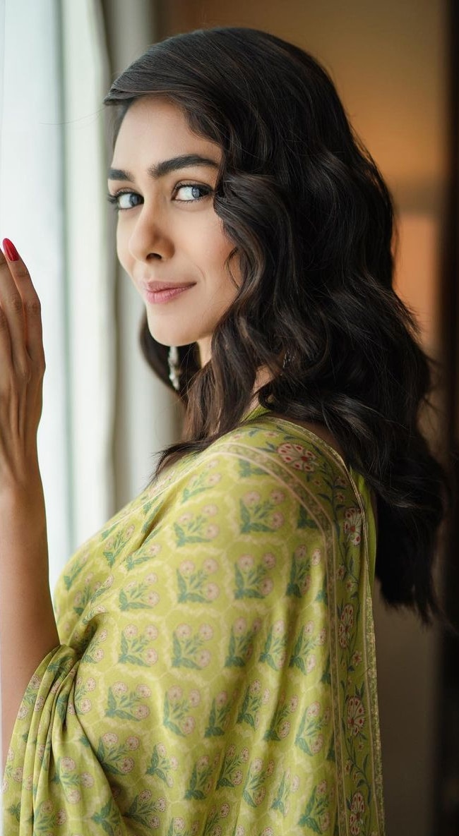 Mrunal Thakur on professional front