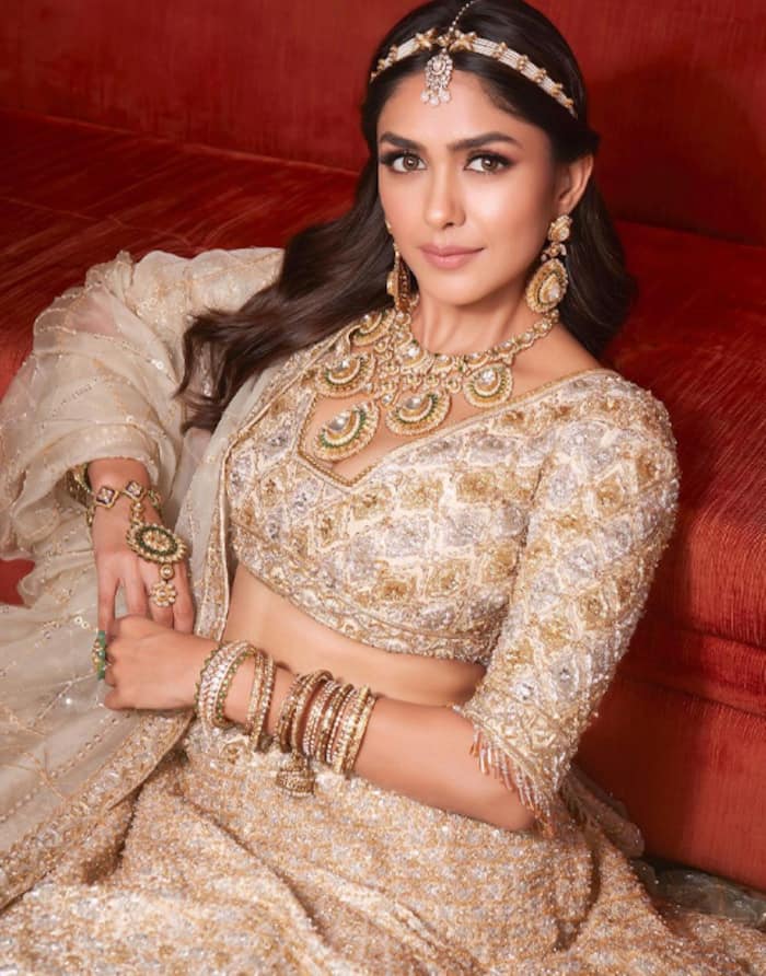 Mrunal Thakur Exudes Real-Life Princess Vibes in White And Golden Embroidered Lehenga- See ...