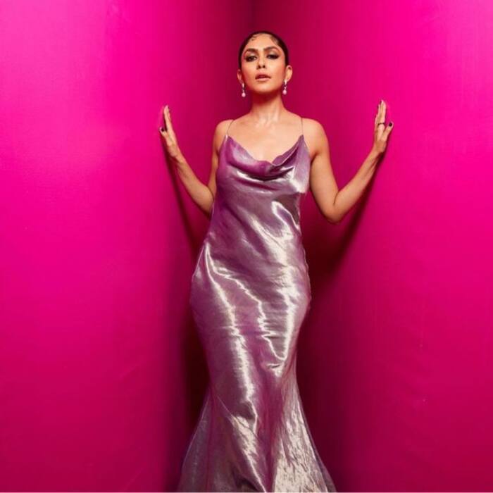 Mrunal Thakur- Inspired Bodycon Dresses To Flaunt Your Curves