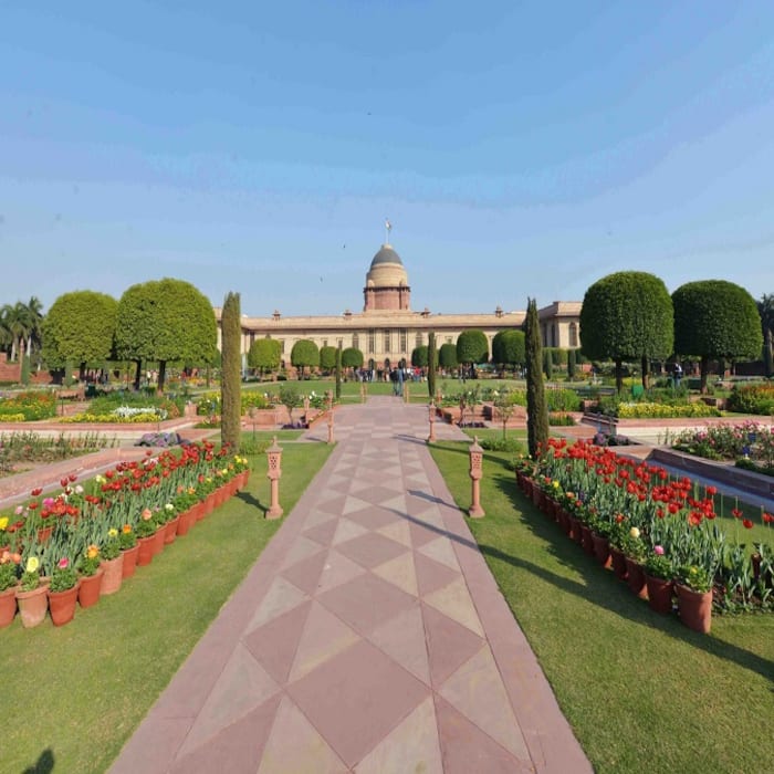 7 Prettiest Gardens In India To Fall In Love With Nature Again