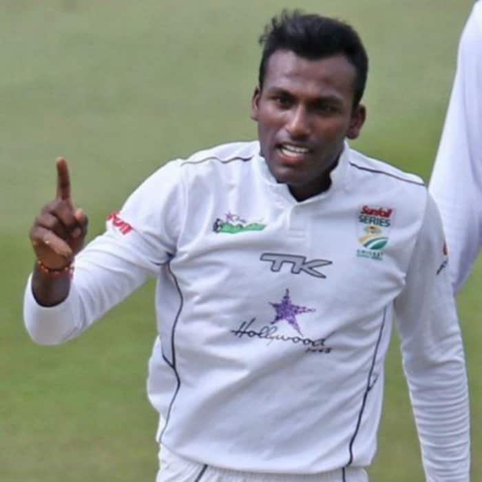Parents left India, son wreaks havoc to Pakistan's batting order ...