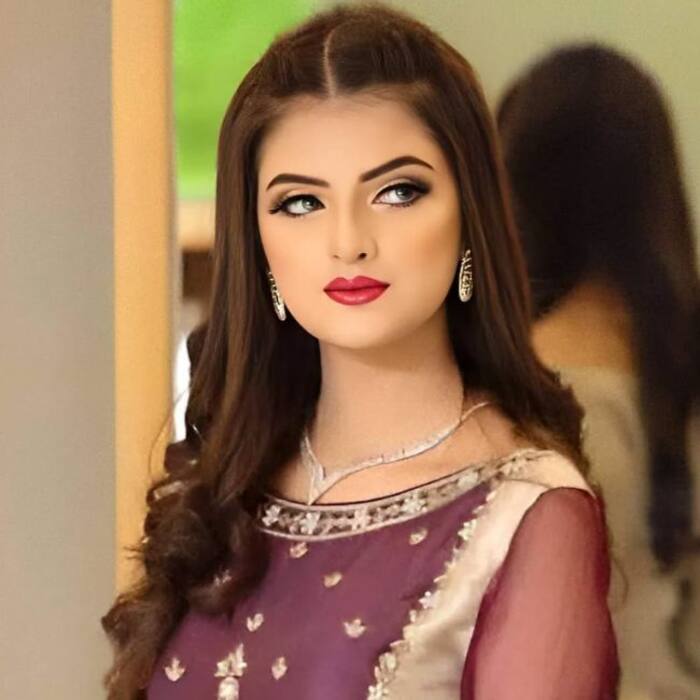 Meet Muzna Masood, wife of Pakistan star cricketer, she works as...
