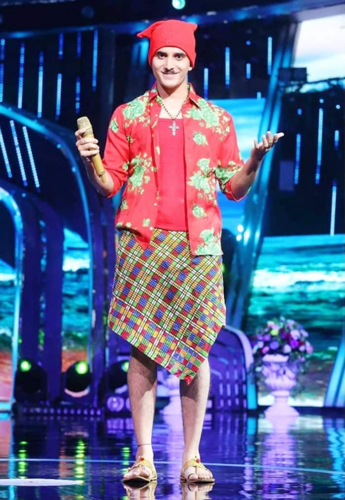Nachiket Lele's top looks from Indian Idol 12