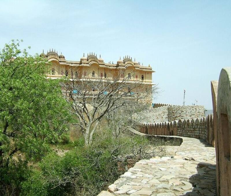 5 Hidden Forts In India That Hold Mysterious Stories