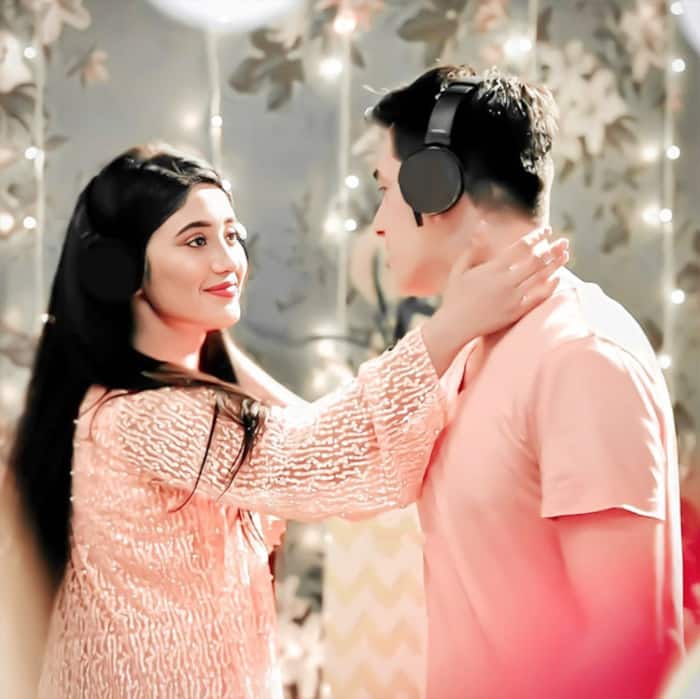 Yeh Rishta Kya Kehlata Hai: Naira-Kartik Dance On Their Own Tunes, Twin ...