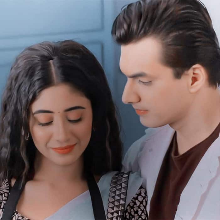 Yeh Rishta Kya Kehlata Hai: Kartik and Naira’s Adorable Romance, See Photos