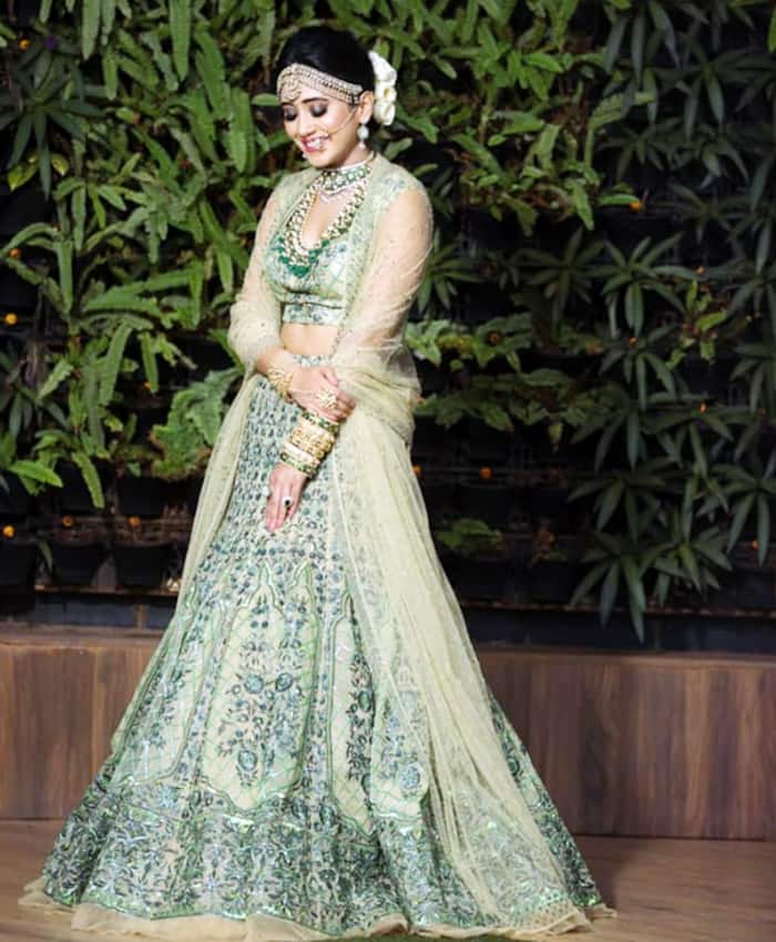 Shivangi Joshi's Green Lehenga Bridal Look: Naira Goenka From Yeh ...
