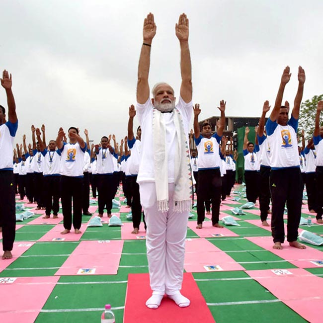 International Yoga Day 2016: This is how Narendra Modi and nation ...