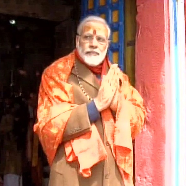 PICS: PM Narendra Modi offers prayers at Kedarnath temple in ...