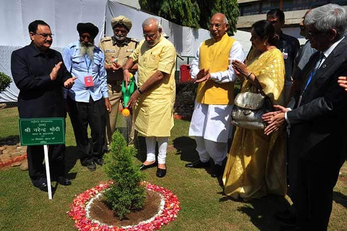 Narendra Modi inaugurates New Housing Scheme, New Civil Air Terminal ...