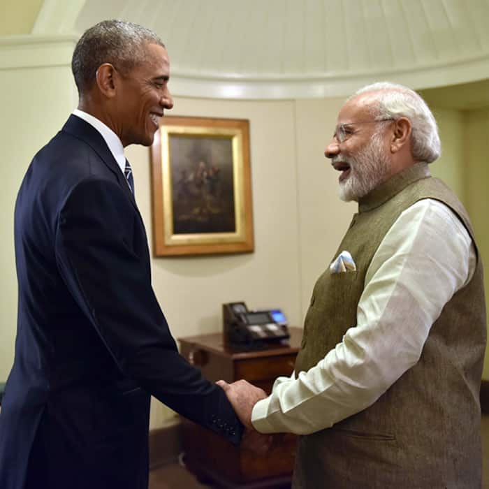 Narendra Modi meets Barack Obama; promise to work together of global ...