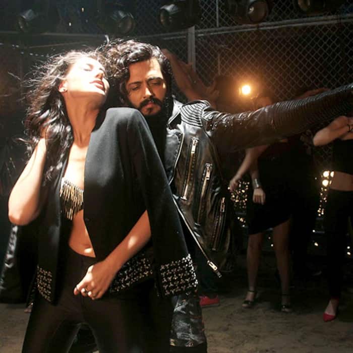 These stills of Banjo couple Riteish Deshmukh and Nargis Fakhri are SUPER STEAMY!