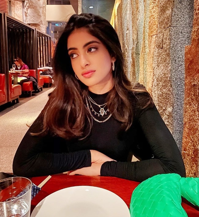 Amitabh Bachchan & Navya Naveli wish Shweta Nanda on her 47th birthday