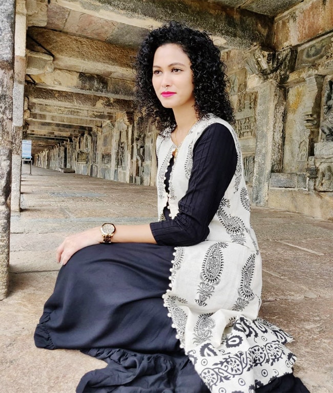 Neetha Shetty Turns up The Heat in Stunning Outfit, See Photos