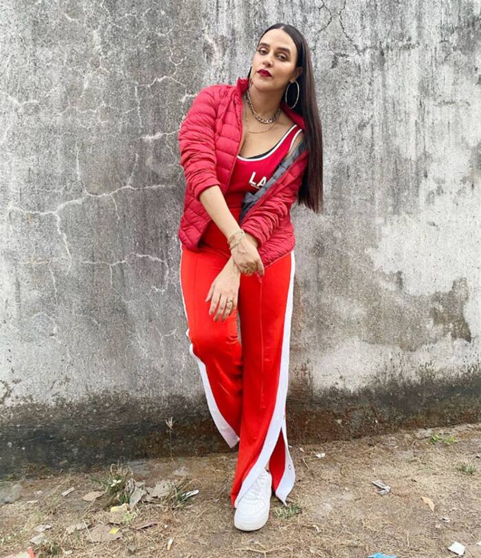 Neha Dhupia Gives Tough Competition to Fashionistas