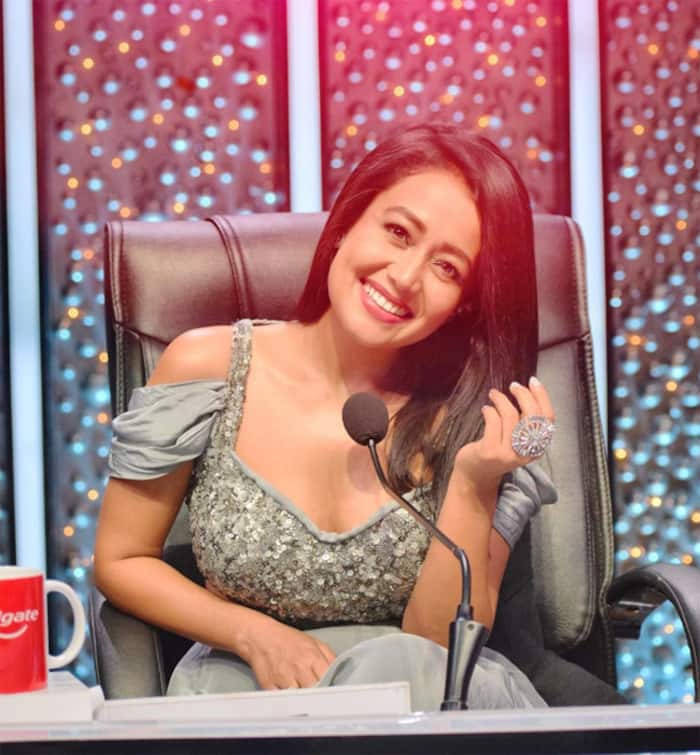 Neha Kakkar Crosses 30 Million Followers on Instagram, Celebrates Fans ...