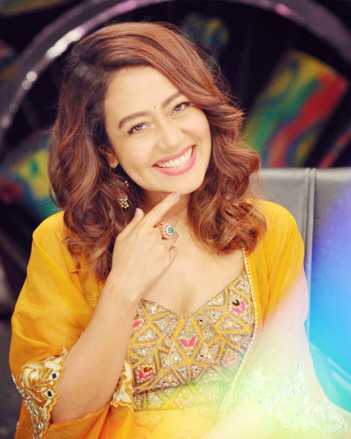 Neha Kakkar Shares Throwback Pics With Rohanpreet Singh in Mustard ...