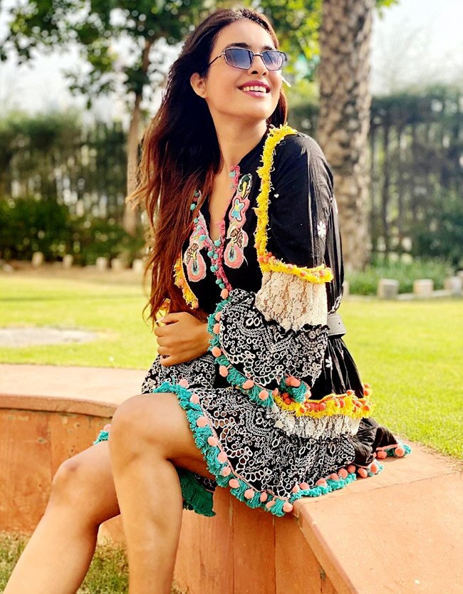 Neha Malik rocks the boho chic avatar in black colourful dress