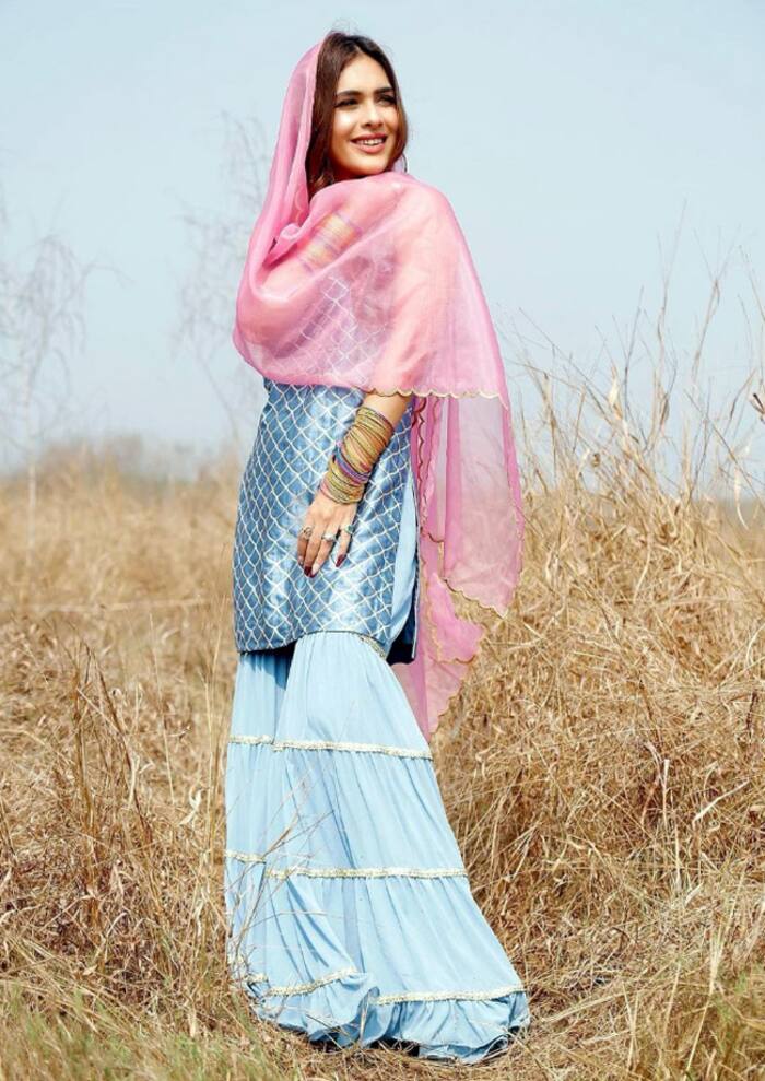 Neha Malik Wore a Pretty Blue Silk Suit With Pink Dupatta This Lohri 2021