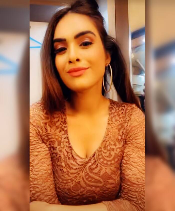 Punjabi Bomb Neha Malik’s Snapchat Pictures: Actor Gets Ready for song ...