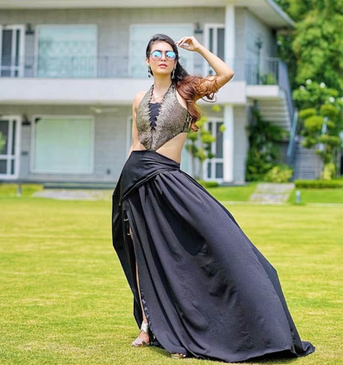 Neha Malik Stuns Fans With Her Latest Sultry Look