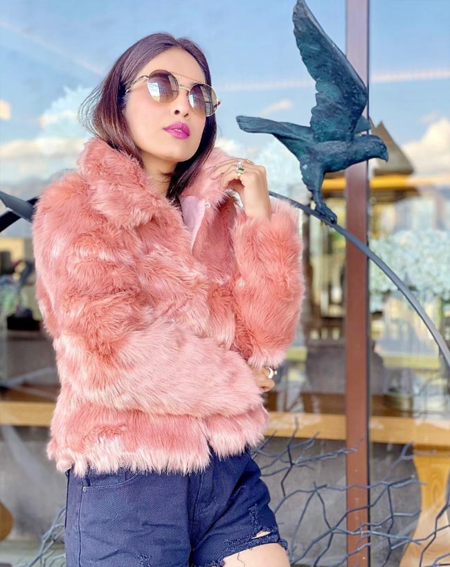 Neha Malik Looks Breathtaking