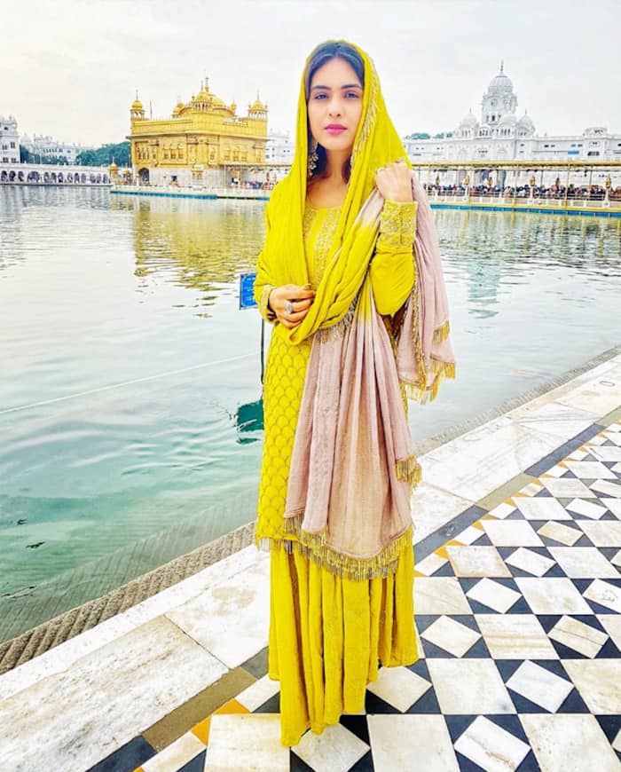 Neha Malik's sparkling eyes!