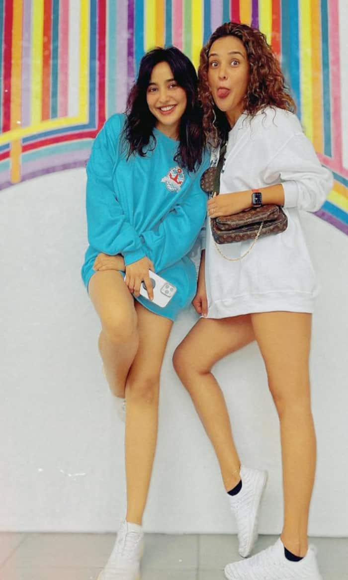 Neha Sharma Aisha Sharma kept their makeup top notch with bronze tones